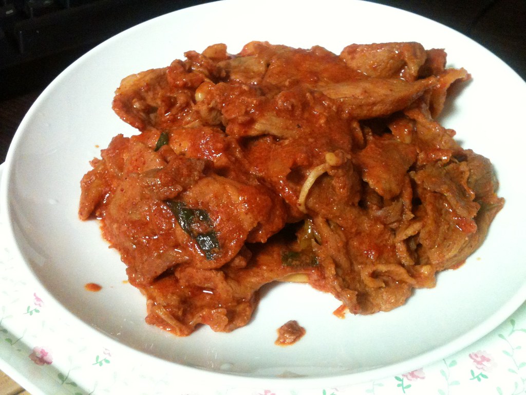 [Food] Jeyuk-bokkeum, Best Secret Korean Dish (제육볶음, Stir Fried Spicy ...