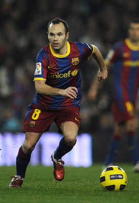 Kings Kisinen: Andres Iniesta Playing Football - Images 2012