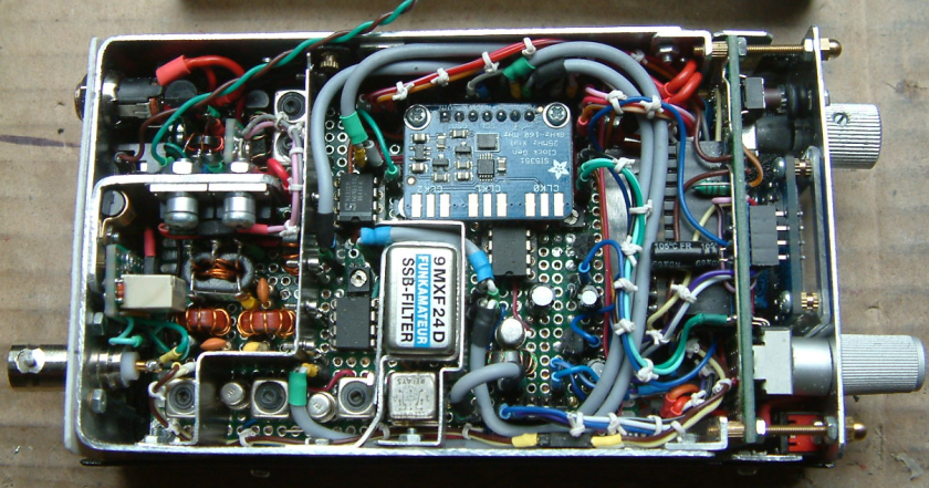 SolderSmoke Daily News: DK7IH Improves his Shirt-Pocket Transceiver