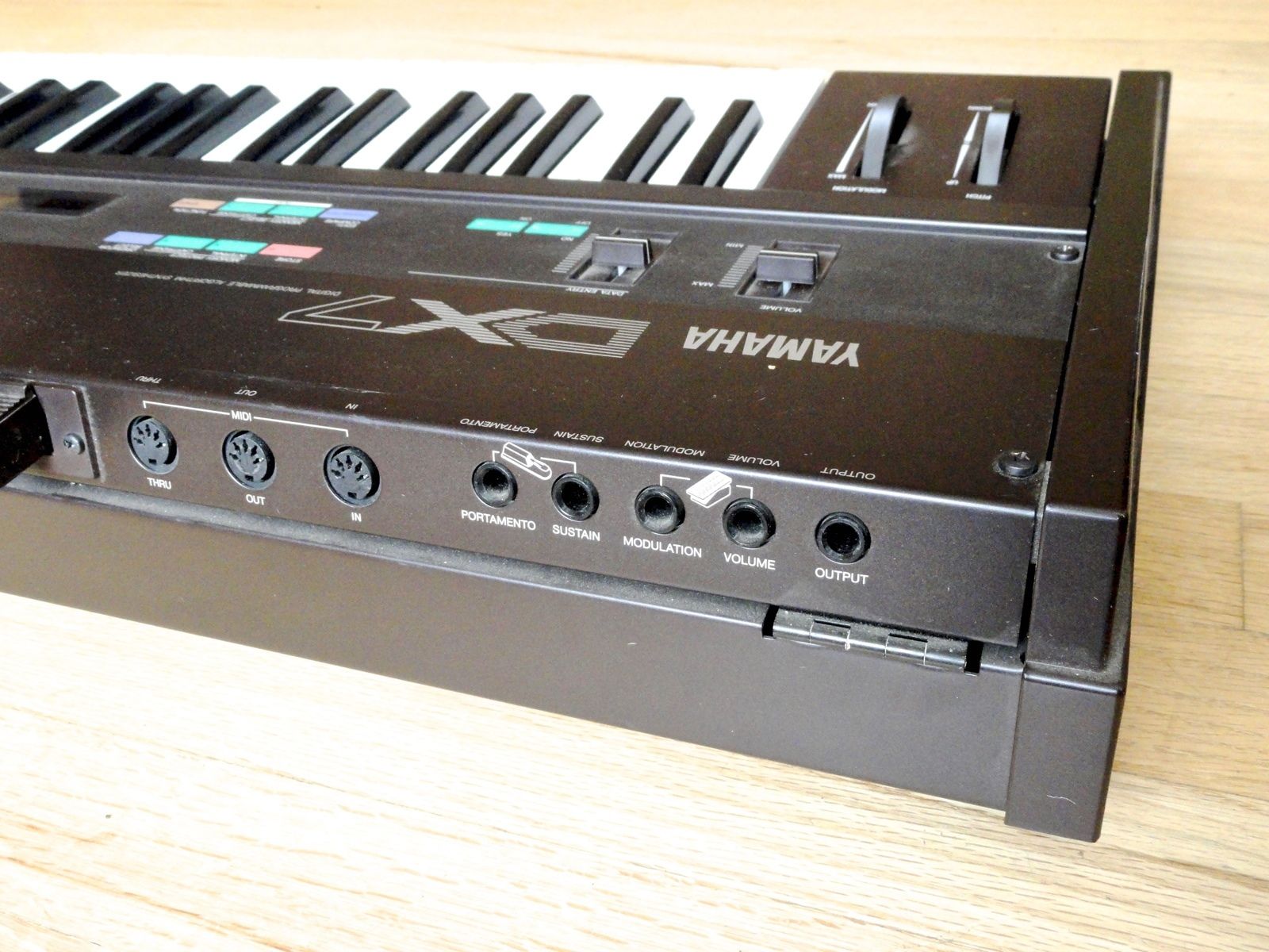 MATRIXSYNTH: 1980's Yamaha DX7 Digital FM Vintage Synthesizer with ...