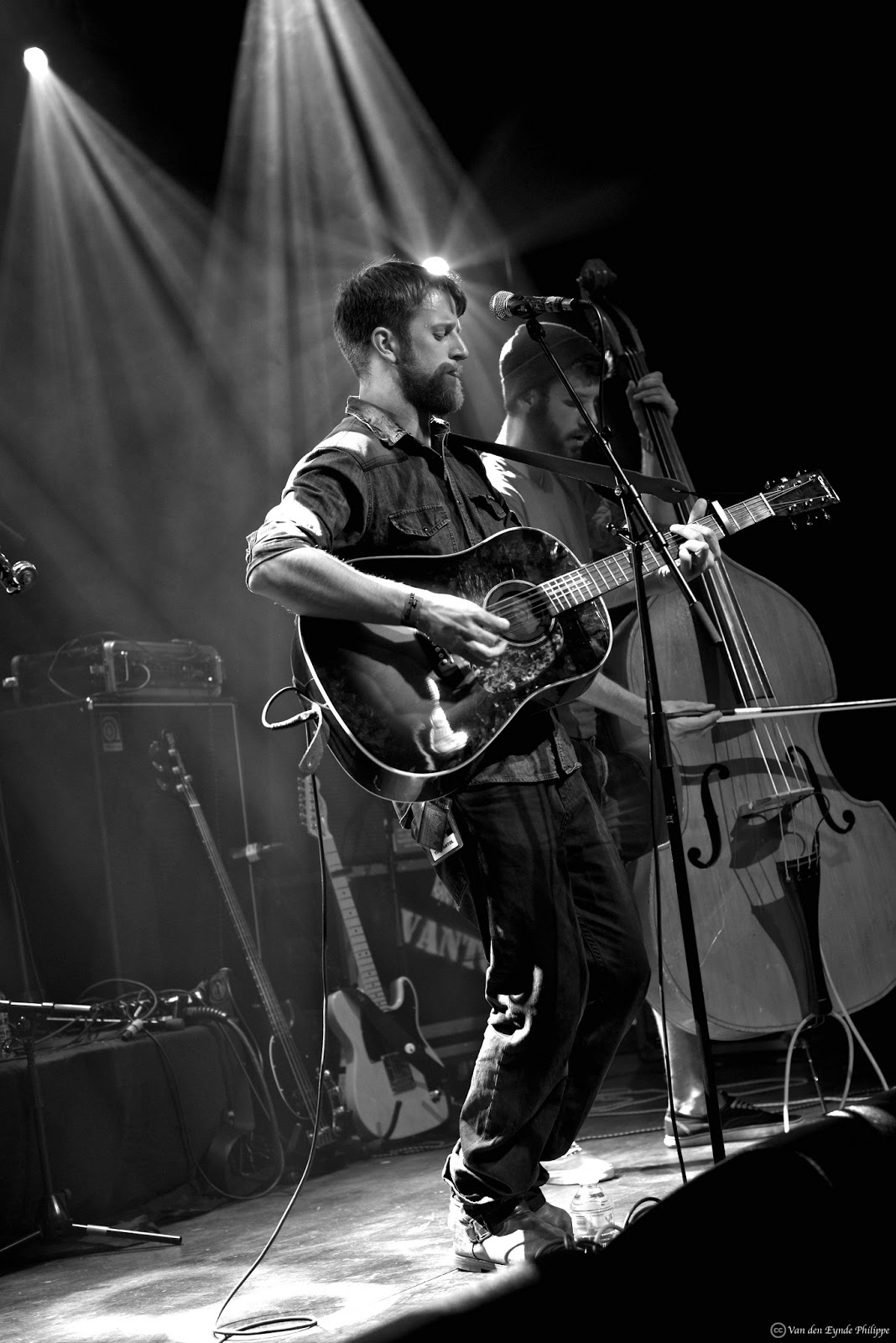 VdE Tribulations: Aralunaires