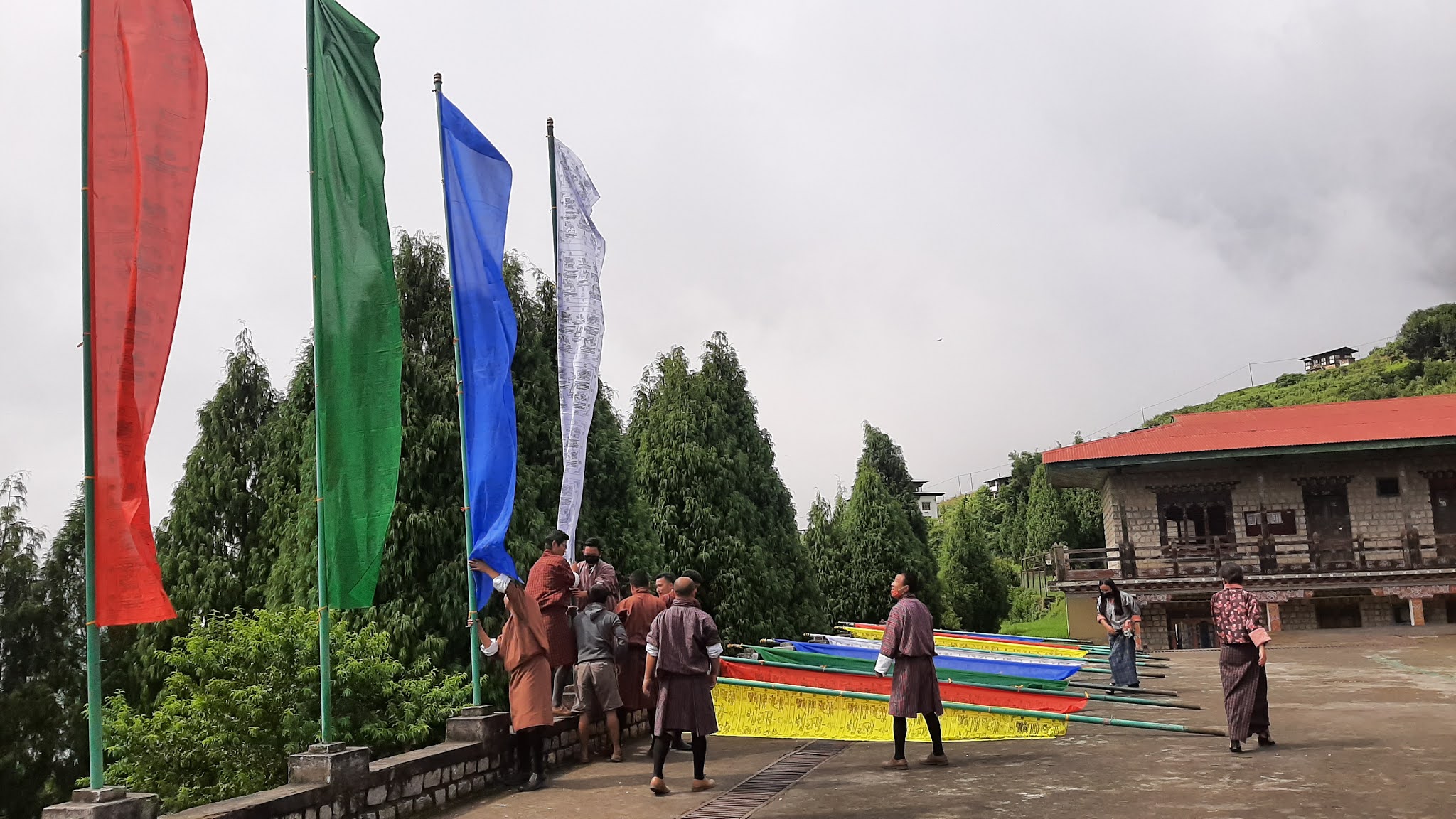 SAMCHOLING HSS, TRONGSA