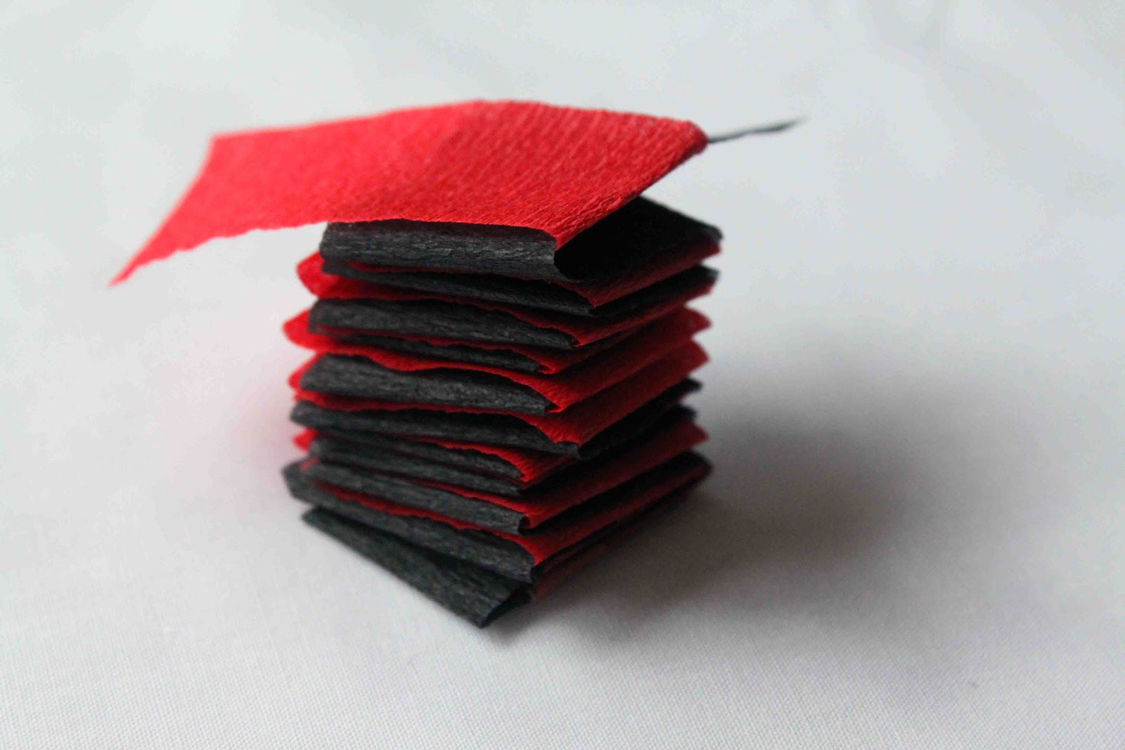 Stitchlily: Paper Chains, the tutorial