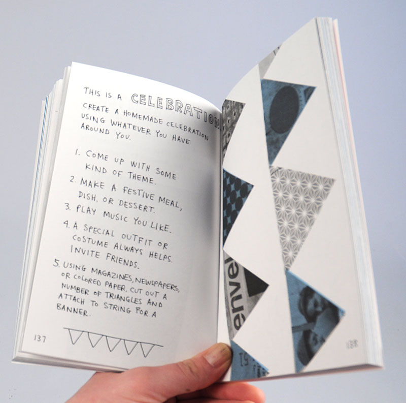 This Side Up Libros: This is Not a Book. Keri Smith