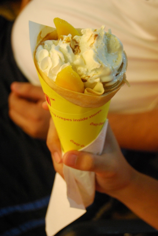 Roam-a-holic: Food Trippin' Boracay: Crazy Crepes