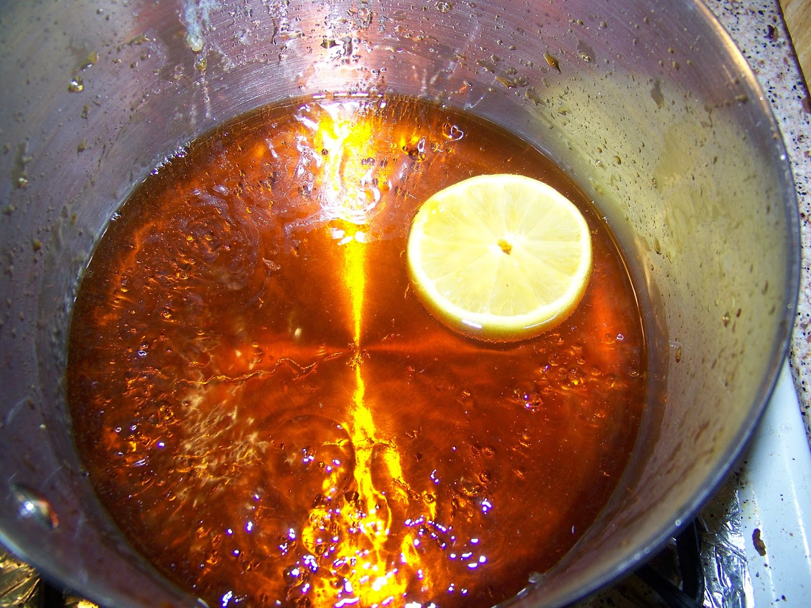 Kitchen Simmer: Tuesday Tips: How to Make Golden Syrup at Home