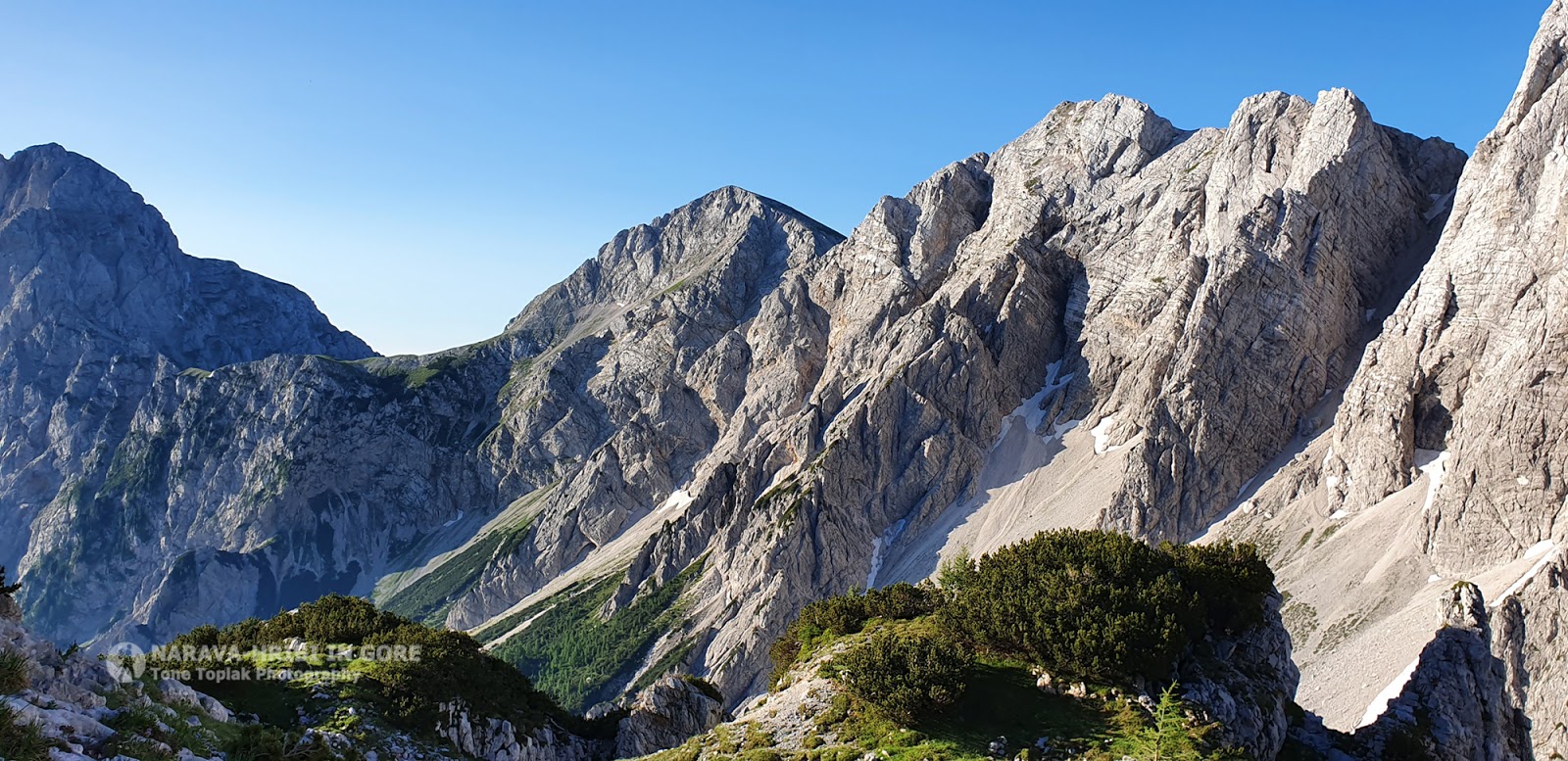 Narava hribi in gore: Mrzla gora 2203 m in vroč junijski dan