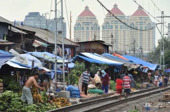 Poverty: Pictures of POVERTY in Indonesia - 2