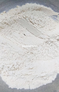 Vasusvegkitchen: Batheeth - Emirati Dates crumble Batheeth