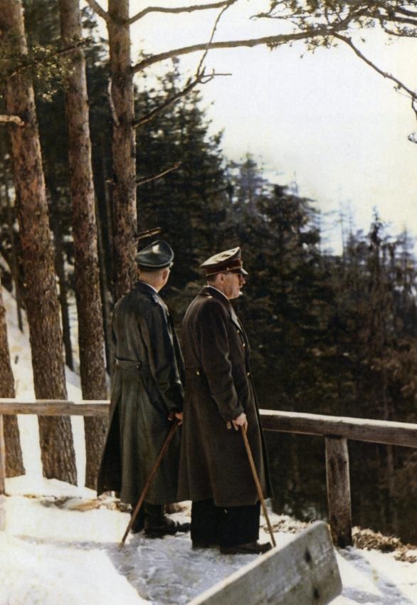 World War II in Pictures: Operation Foxley: Kill Hitler!