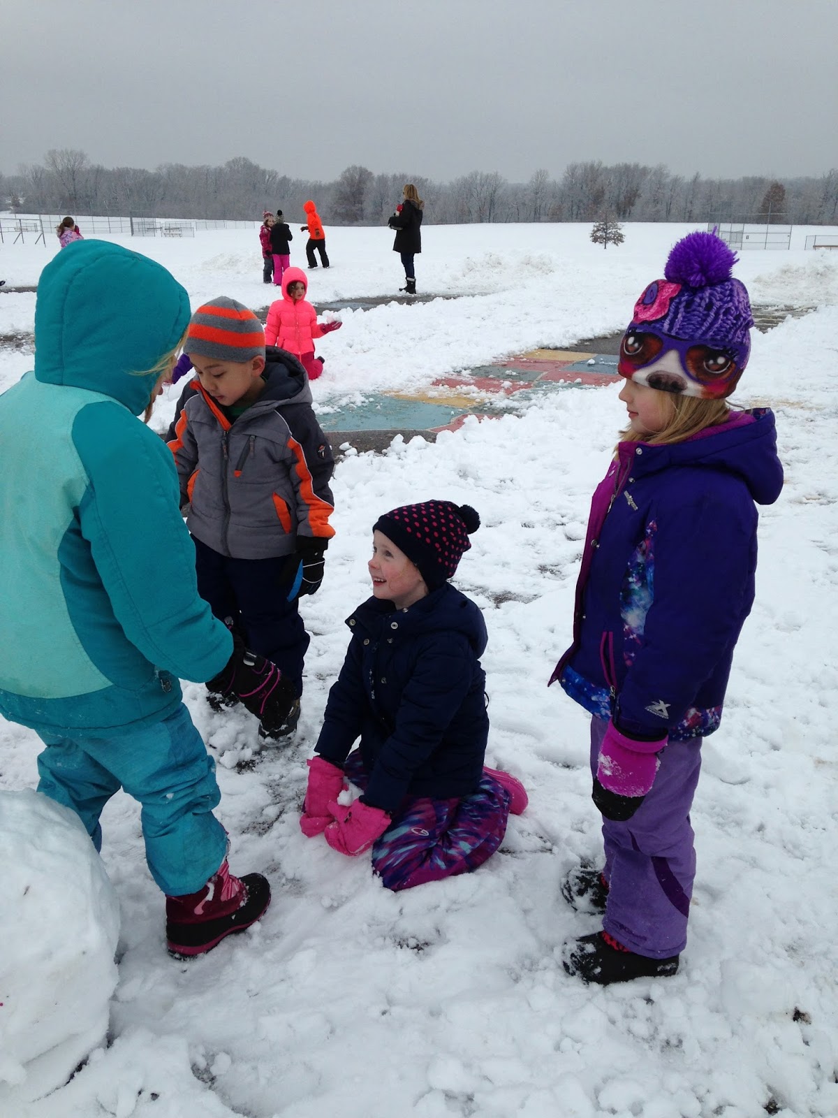 Mrs. Kurt's All Star Kindergarten Blog: Recess Fun in the Snow