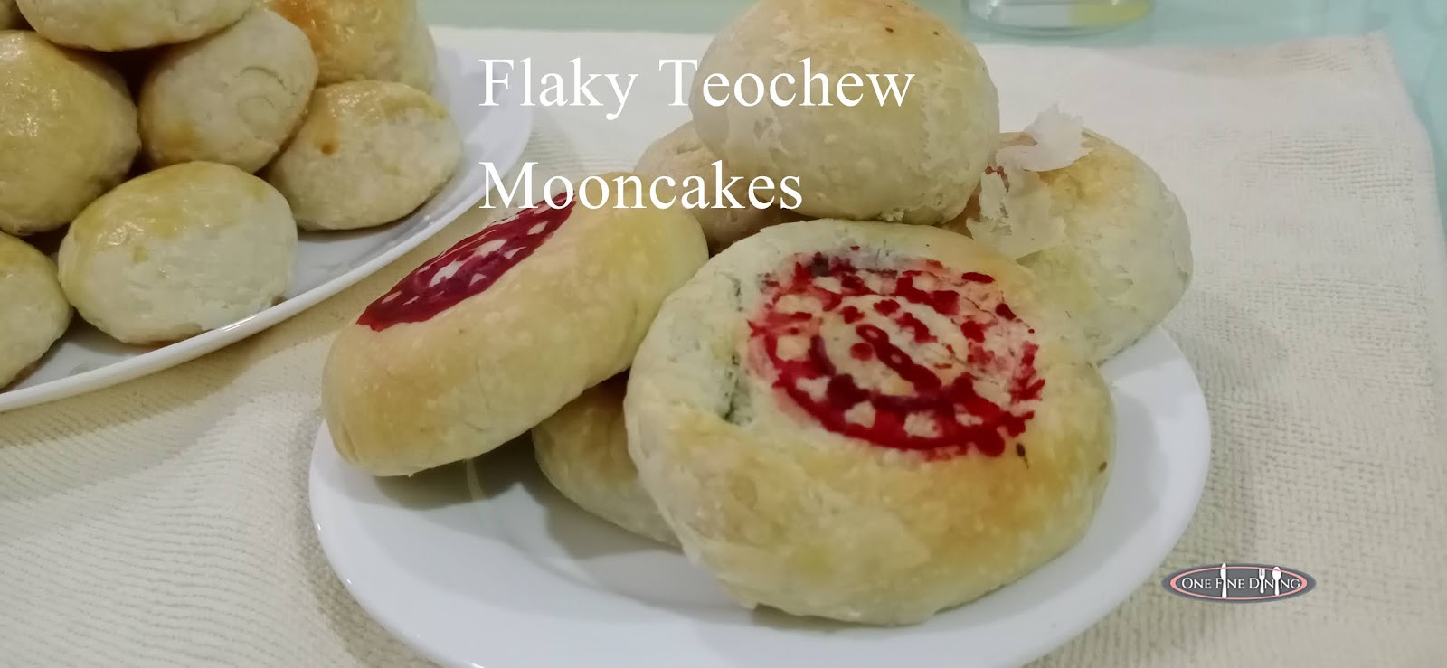 One Fine Dining: MINI FLAKY MOONCAKES