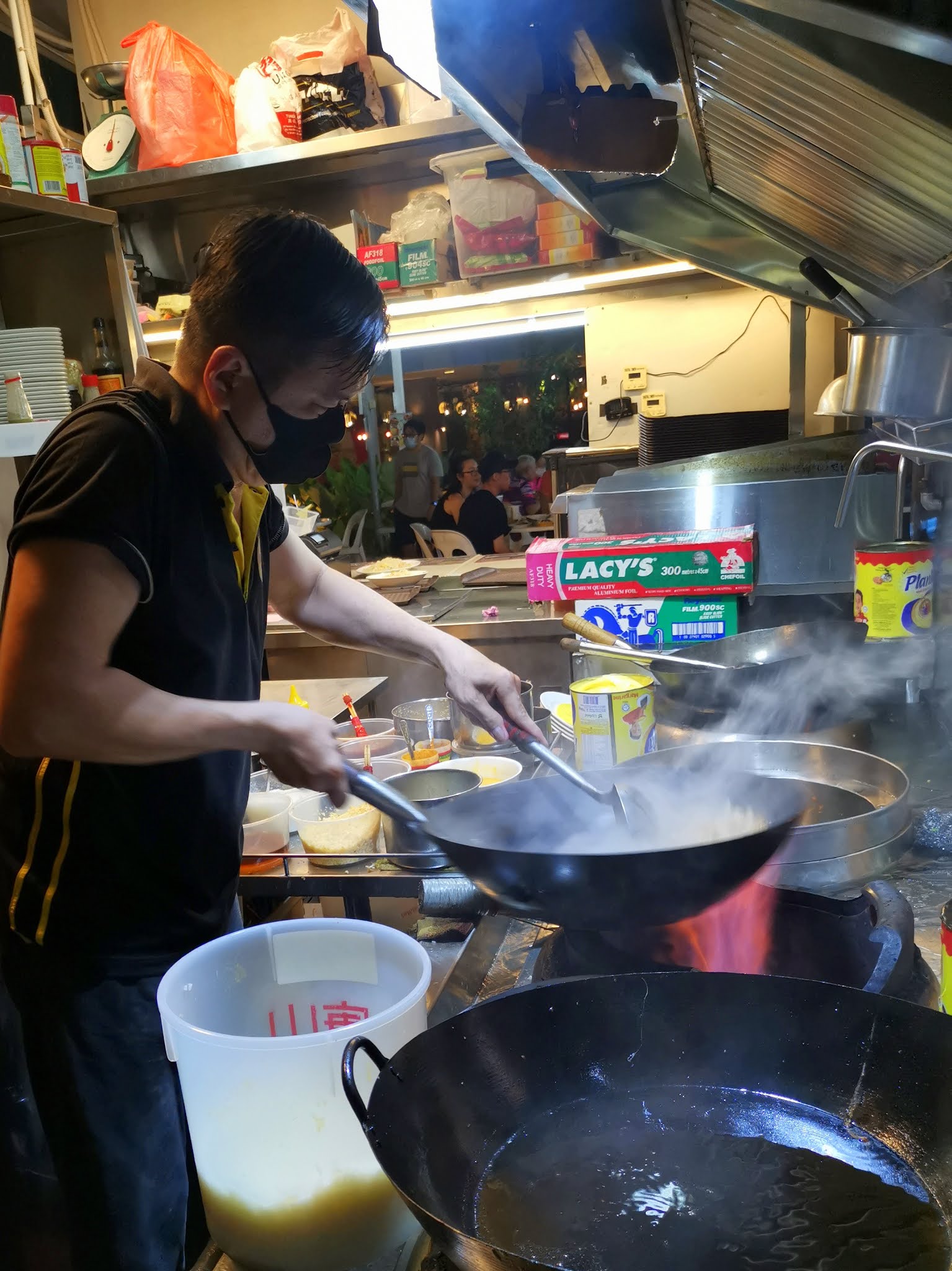 Makansutra Gluttons Bay Buffet. All You Can Eat A La Carte Zi Char for ...