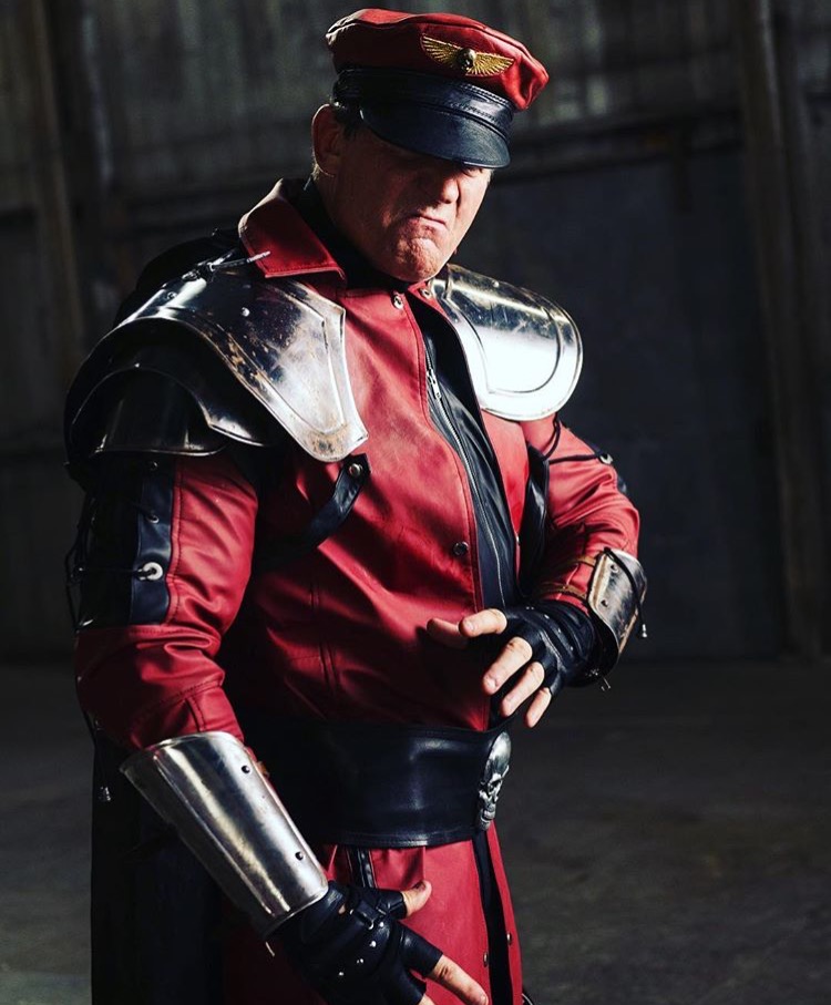 Fã Clube Batbase: Kevin 'Batman' Porter, o ator por trás da máscara!