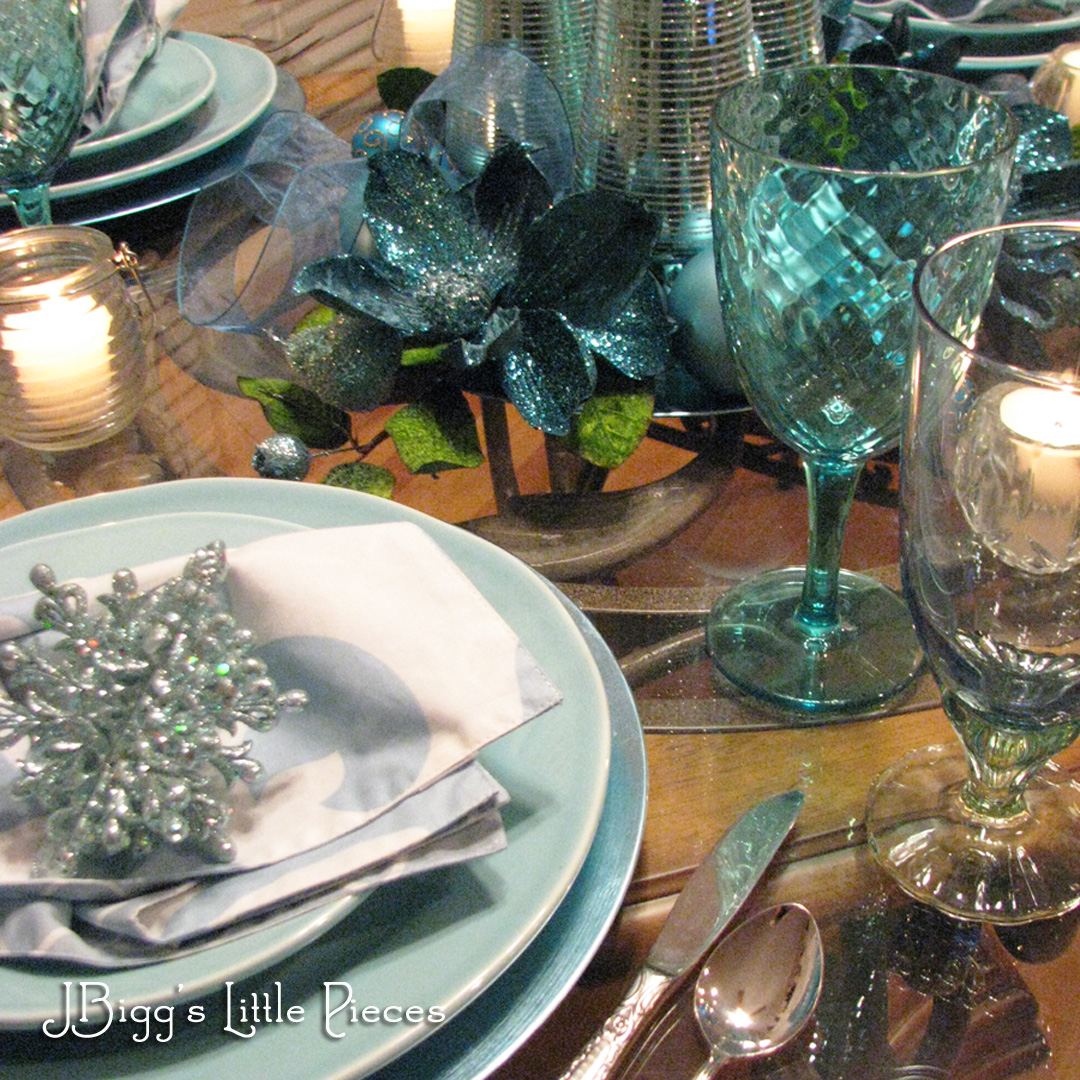 JBigg: Life in Kentucky: Aqua Sparkle Tablescape