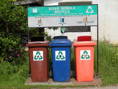 TONG SAMPAH HD-PE 'MOBILE GARBAGE BIN' : RECYCLE BINS (3R)