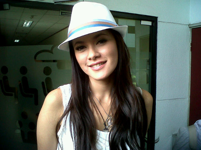 Profil dan Biodata Olla Ramlan - Info Terbaru Terkini