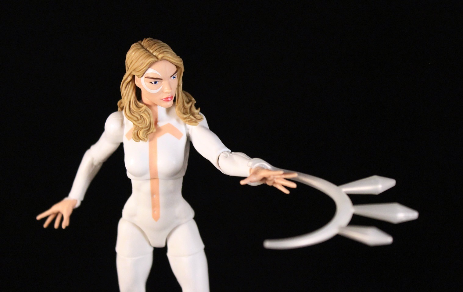 She's Fantastic: Marvel Legends - DAGGER!
