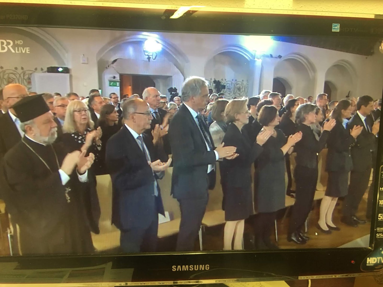 ΦΩΣ ΦΑΝΑΡΙΟΥ: ΕΚΔΗΛΩΣΗ ΜΝΗΜΗΣ ΣΤΟ ΜΟΝΑΧΟ ΓΙΑ ΤΗΝ ΓΕΝΟΚΤΟΝΙΑ ΤΩΝ ΕΒΡΑΙΩΝ ...