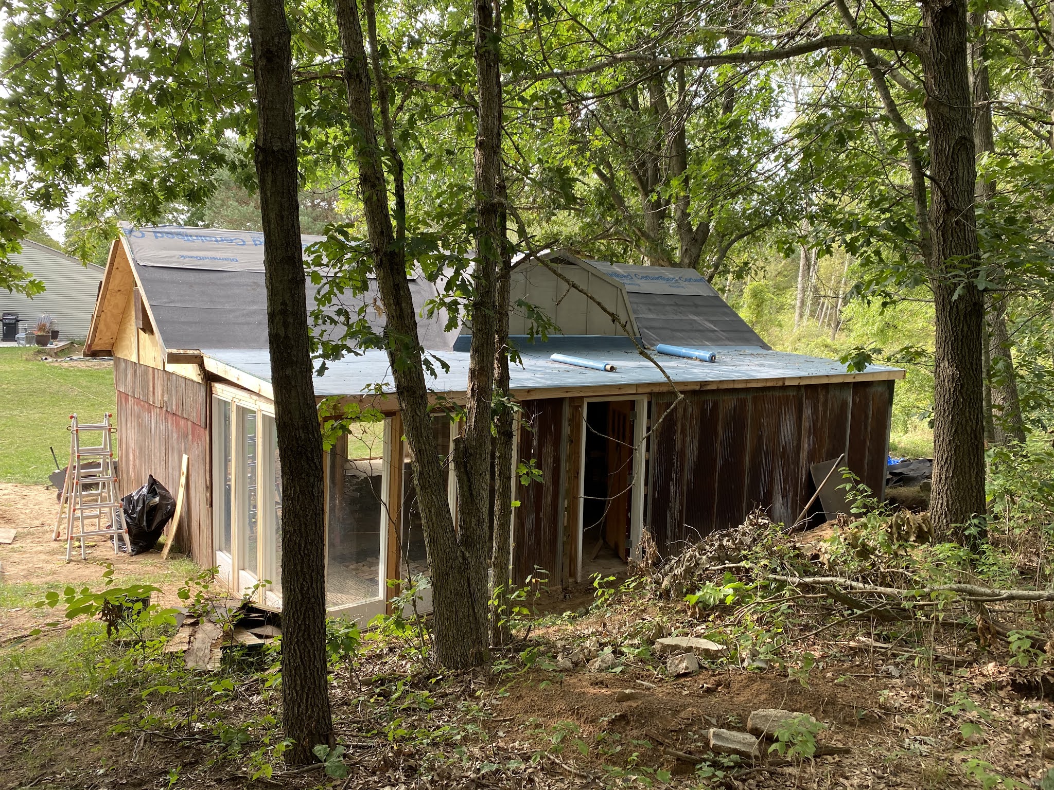 Shred Shed - DIY Music Studio, Vol. 3 - Roof, Siding and more! | The ...