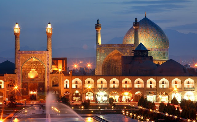 Iran - Travel Guide and Travel Info - Exotic Travel Destination