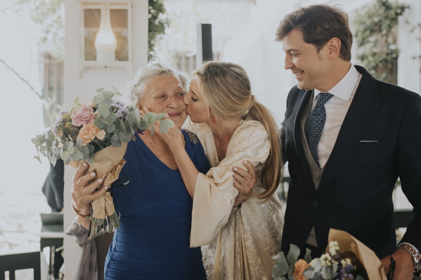 Toñy la novia del mantón