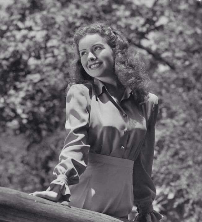 Laura's Miscellaneous Musings: A Tribute to Jeanne Crain