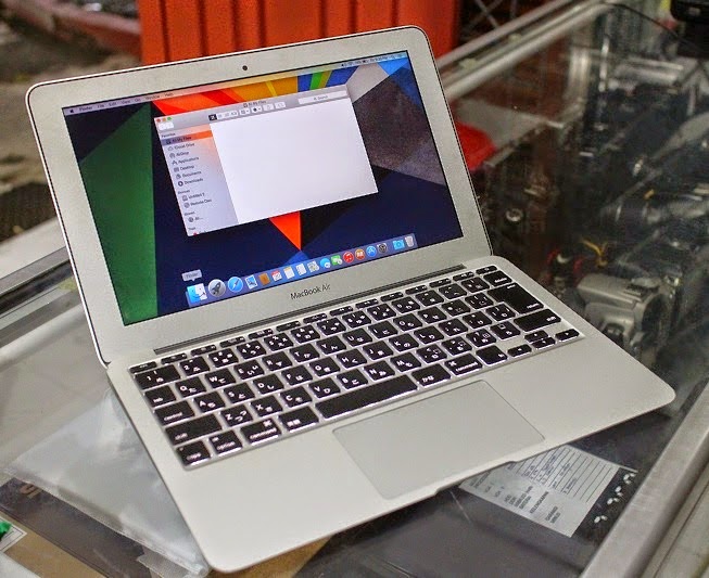 Jual Beli Macbook Bekas Malang