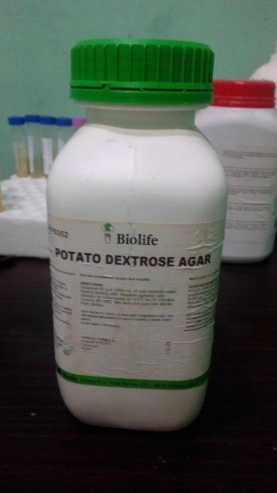 MEDIA POTATO DEXTROSE AGAR (PDA) « Curahan Ilmu