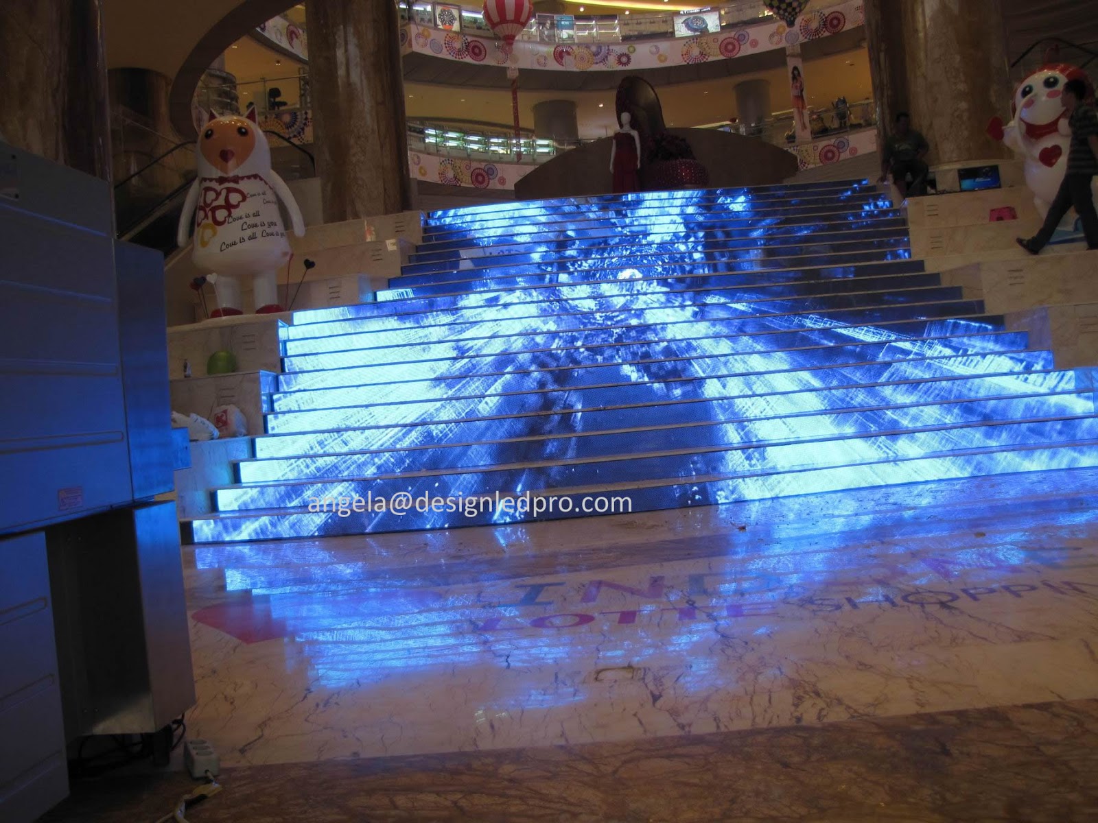 Rubber Flexible LED Screen: P6mm NEW rubber flexible led screen for indoor application