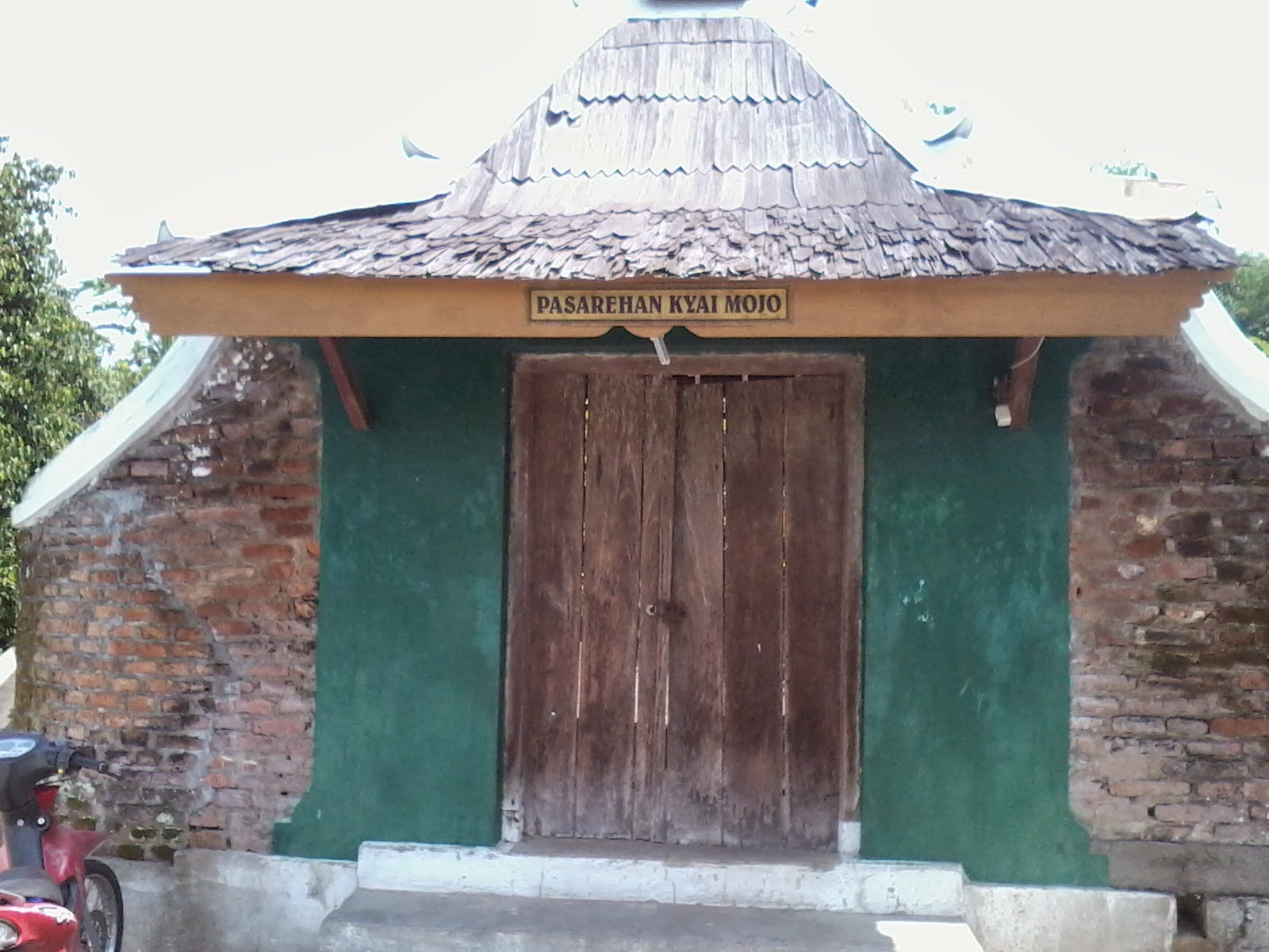 PERJALANAN SPIRITUAL: KYAI MOJO