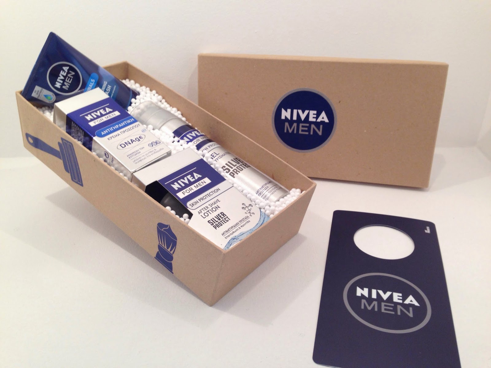 Nivea Grooming Kit on Packaging of the World - Creative Package Design ...