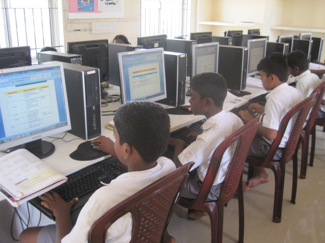 Trust Children: Computer Lab activities