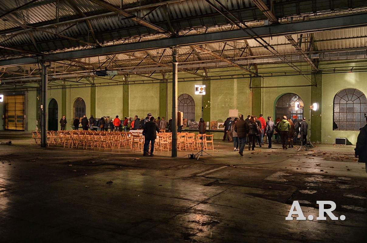 Fotografía. Espacios de arquitectura de ayer. Naves vacías. Antigua ...