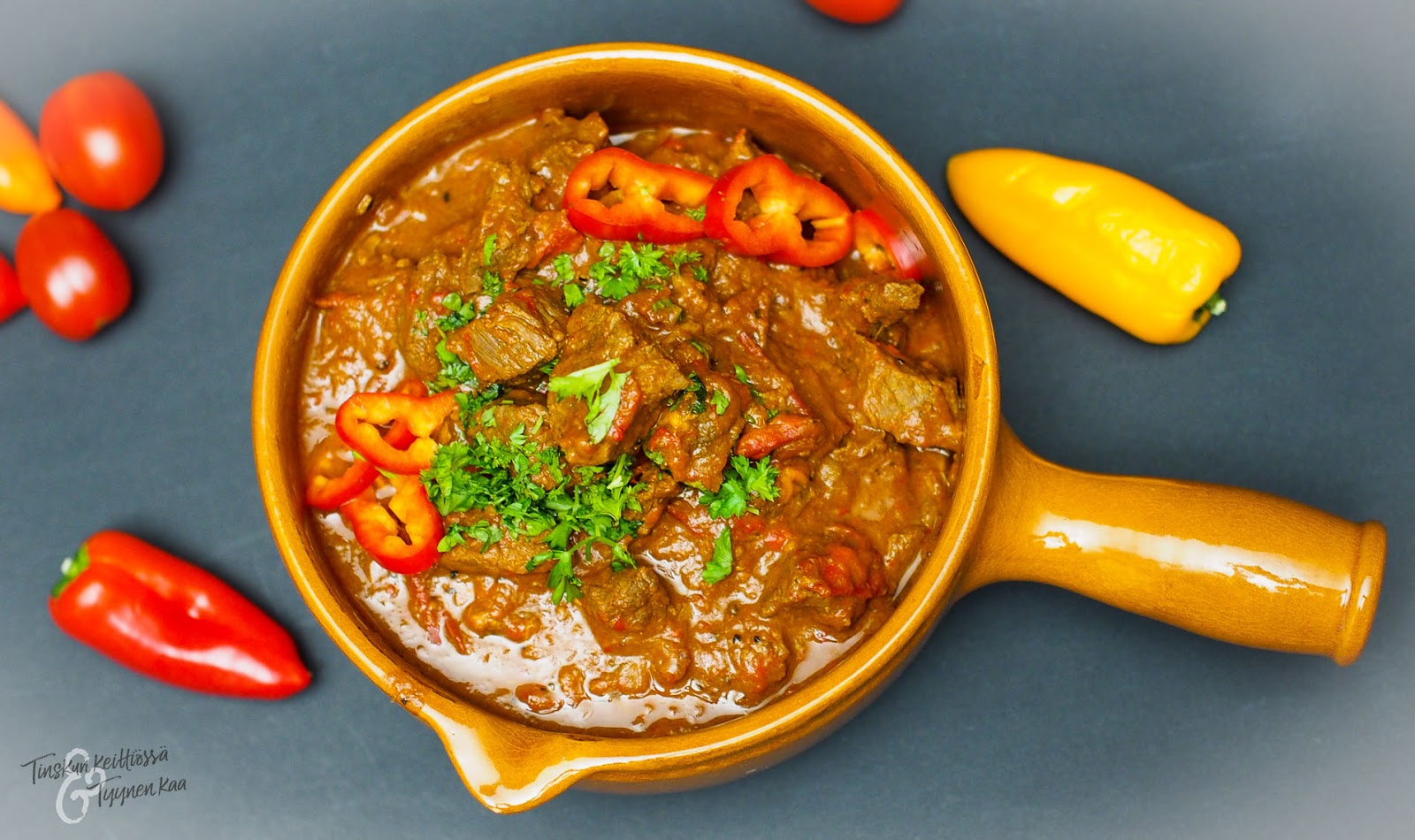 Unkarilainen lihapata - Se kaikista helpoin | Tinskun keittiössä ja ...