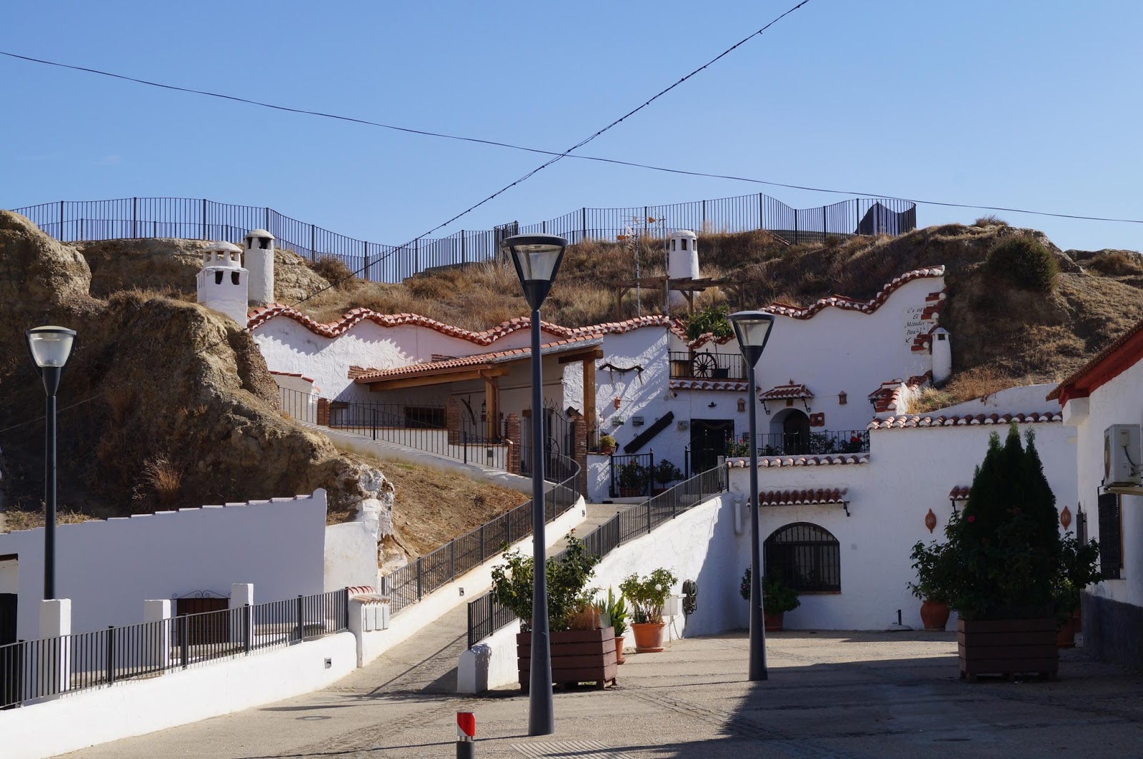 El diario de Destino Guadix: CUEVAS DE GUADIX El diario de Destino Guadix: CUEVAS DE GUADIX