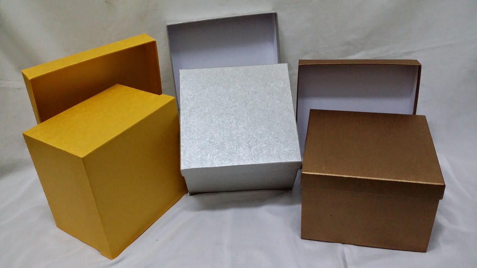 Singapore Gift Boxes: Square Boxes for pottery, statues, ang bao box,..