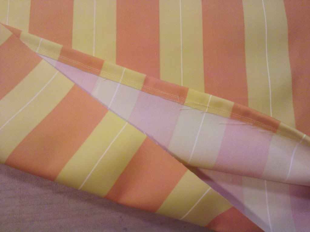 Straddling the Gap: DIY - Easy Button Window Shades