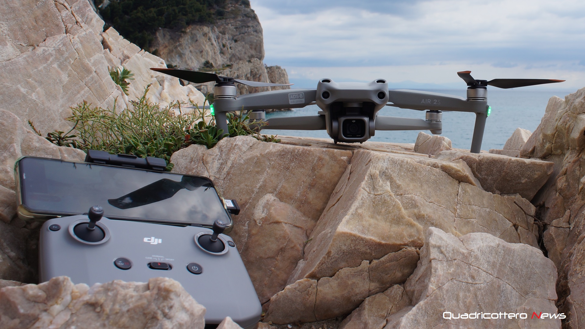 DJI AIR 2S Un Drone Che Registra A 5 4K Caratteristiche Prezzi dji-air-2s-un-drone-che-registra-a-5-4k-caratteristiche-prezzi