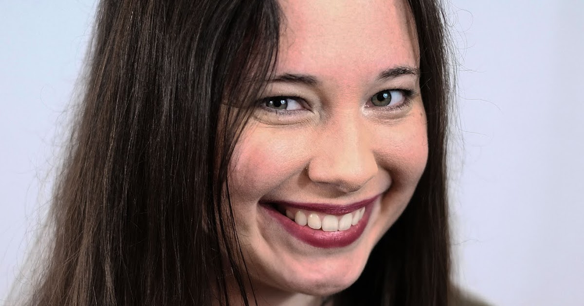 TRANS-SCRIBE: Axiom's End Interview With Lindsay Ellis