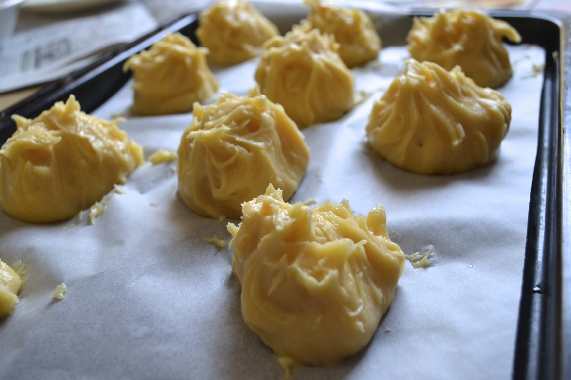 little japan mama : Crispy Shell Pai Shu Cream Puffs Recipe ☆ US cups ...