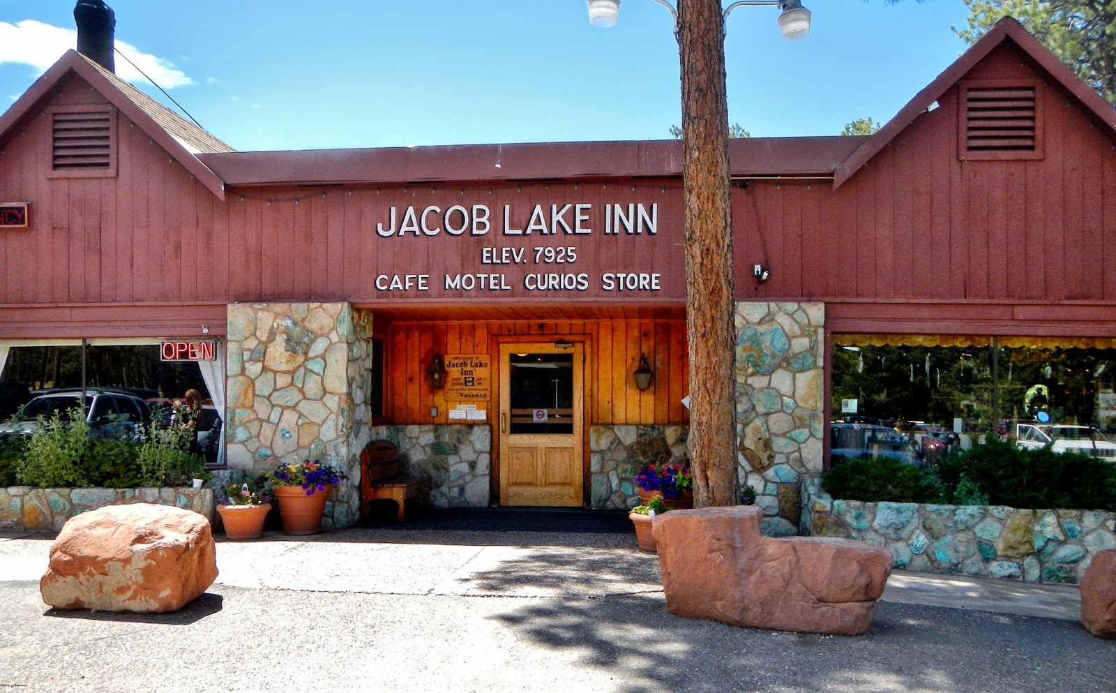 Food Adventures of a Comfort Cook: Jacob Lake Inn; Kaibab National ...