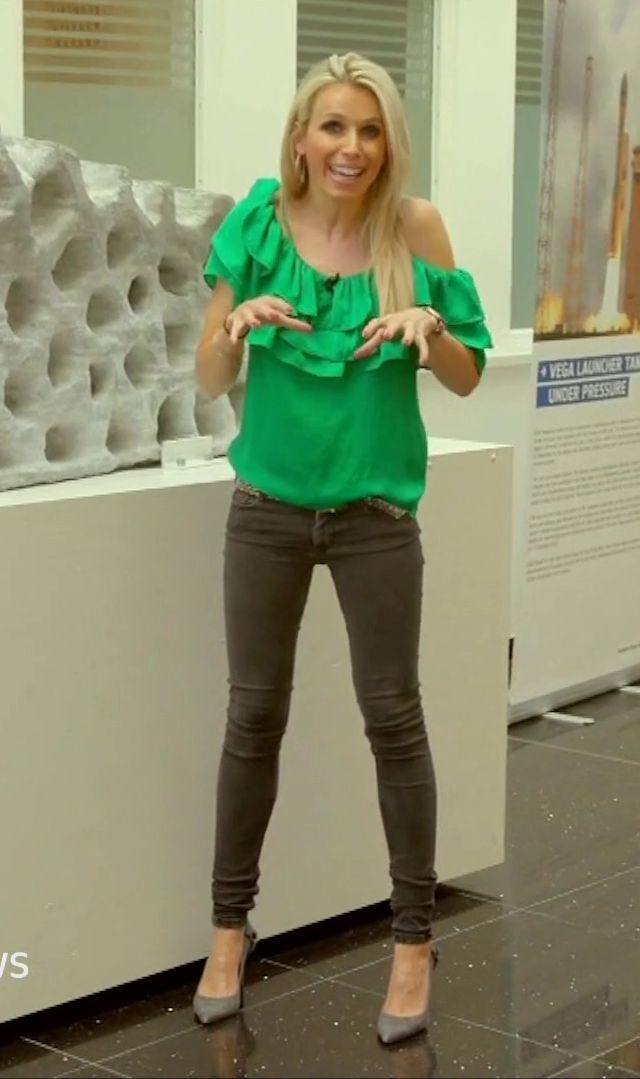 Lara Lewington - 26 Aug 19 - Click