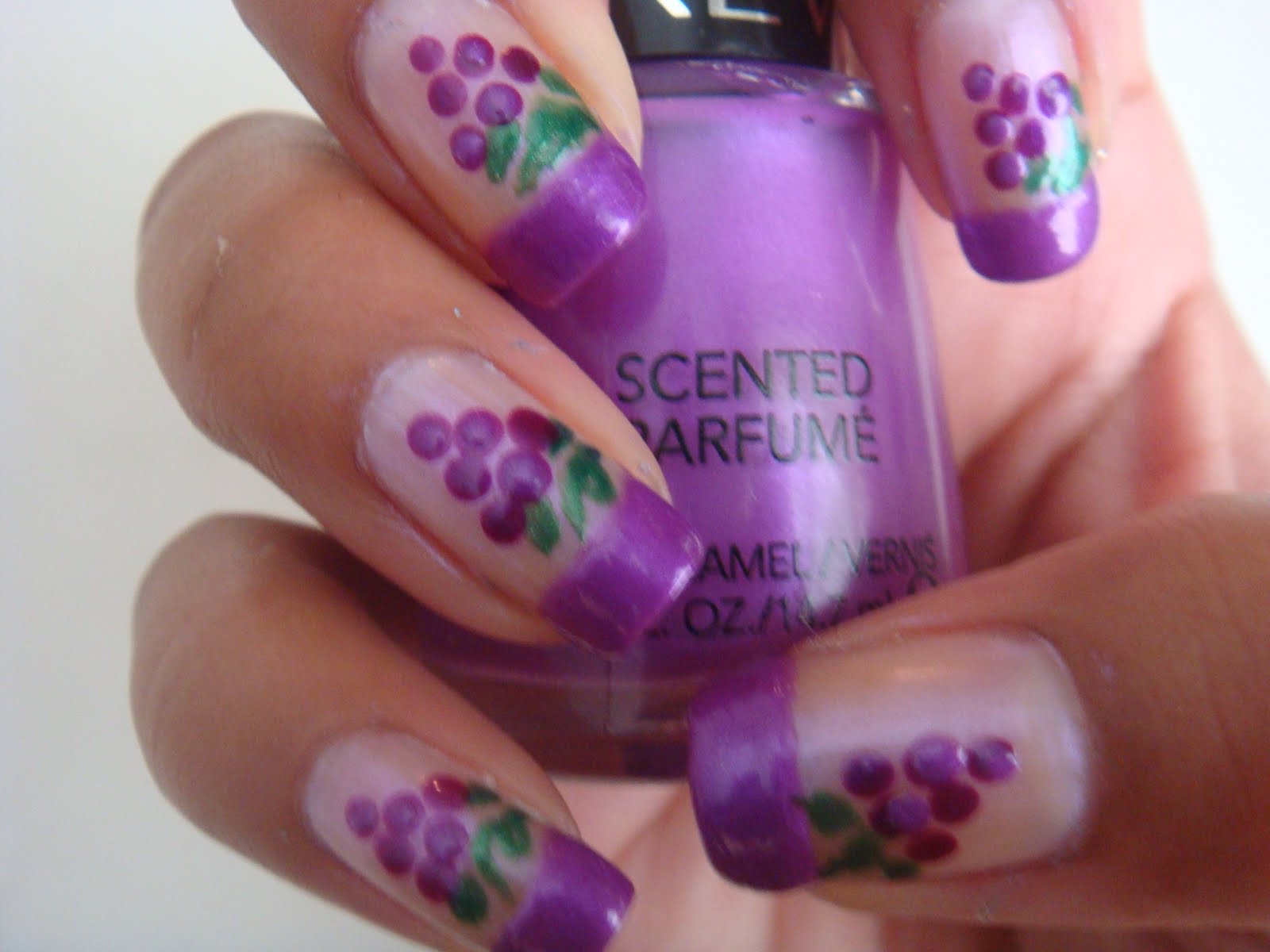 The Lacquer Room: Wednesday's Nail Art: Grape Clusters