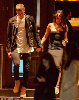 Photos : Selena Gomez spotted with rumoured new boyfriend