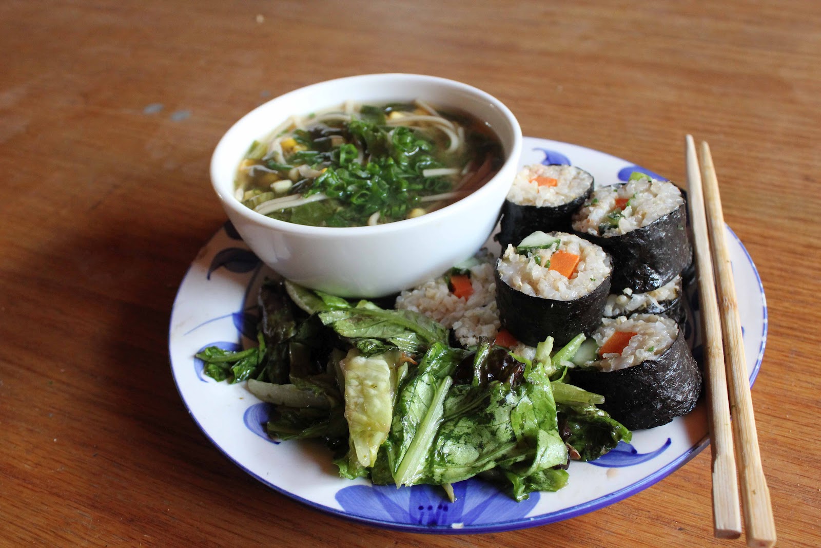 Macrofood Everyday: Vegetable Sushi