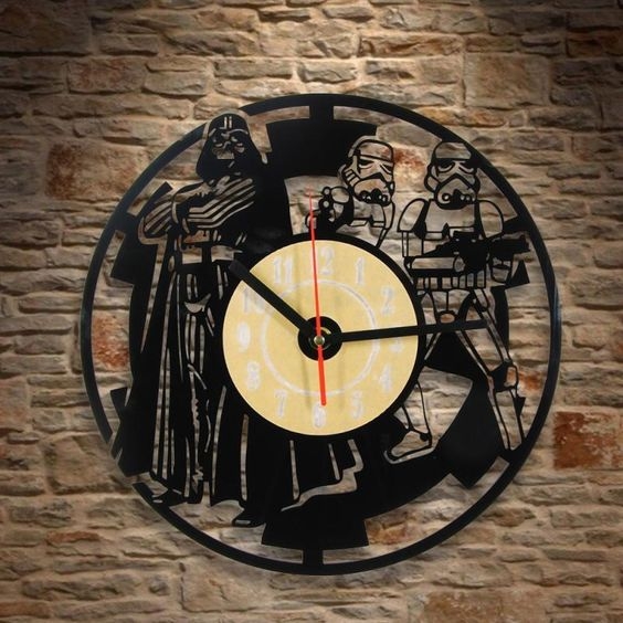 50+ Unique Character Wall Clocks To Beautify Your Home | ARA HOME