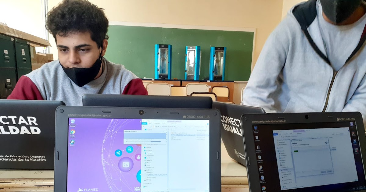 Instalación de Softwares Educativos en las Netbooks