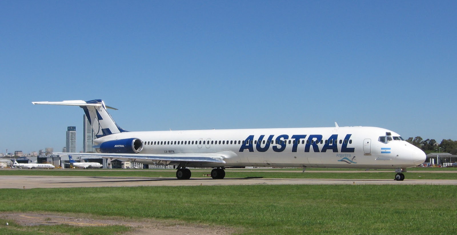Argentina Airline News, Photography & Spotting: FLEET UPDATE: Austral ...