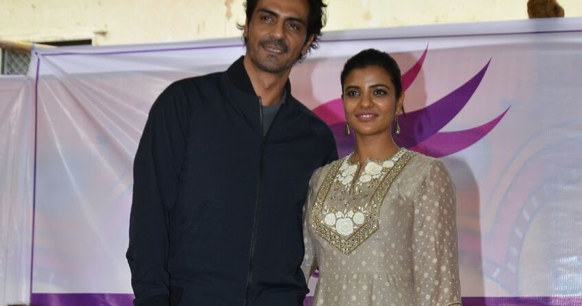 Arjun Rampal and Aishwarya Rajesh Support U-Vati by Yogita Gawli at ...